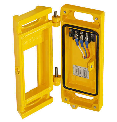 Clamshell Mount | Signal Accessories | McCain